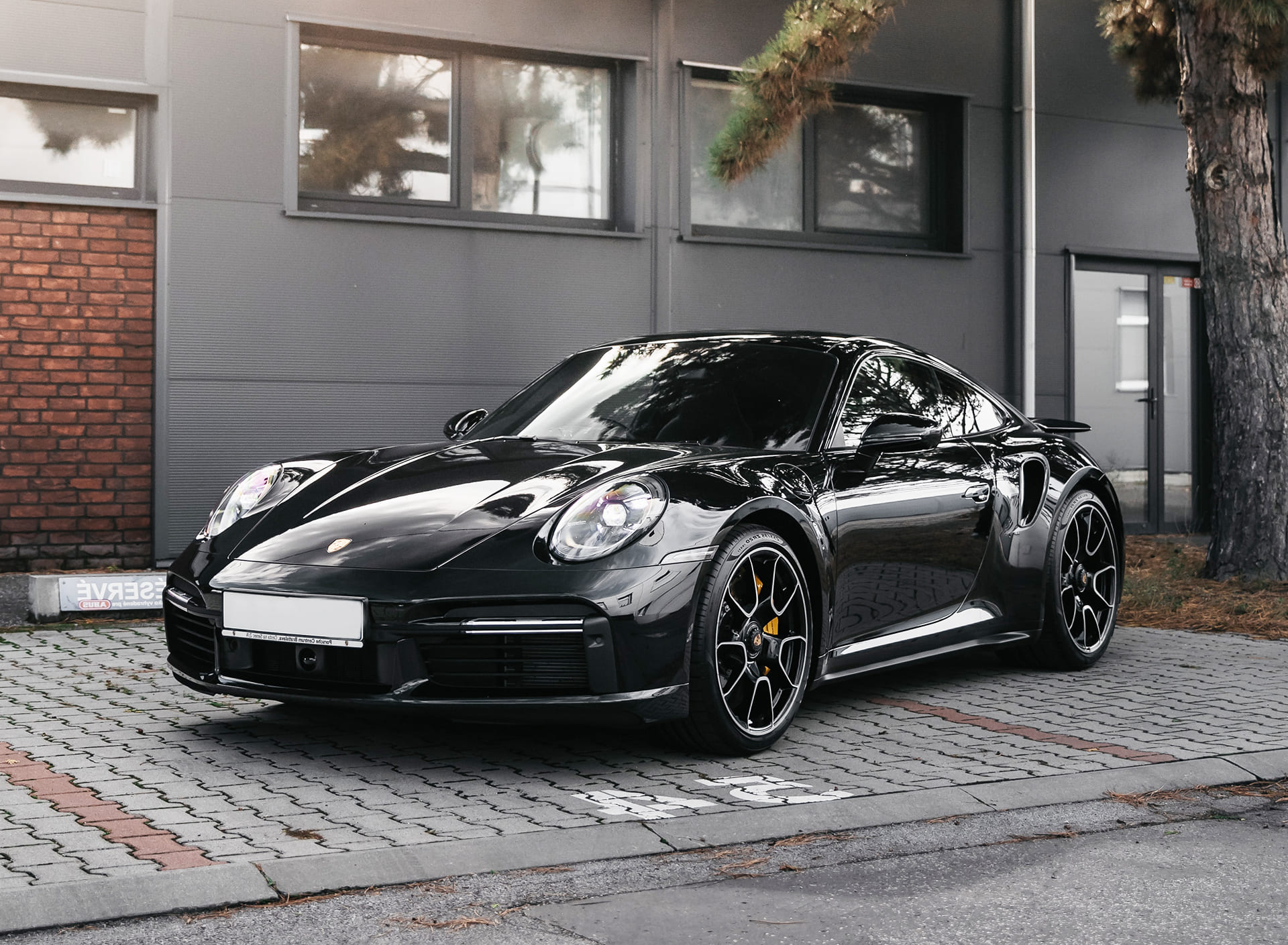 Best Windshield Protection Film in Niagara Falls Ontario - NanoQrtz